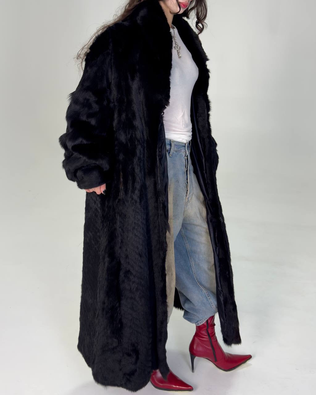 Vintage Long Black Fur Coat – darina`s garms